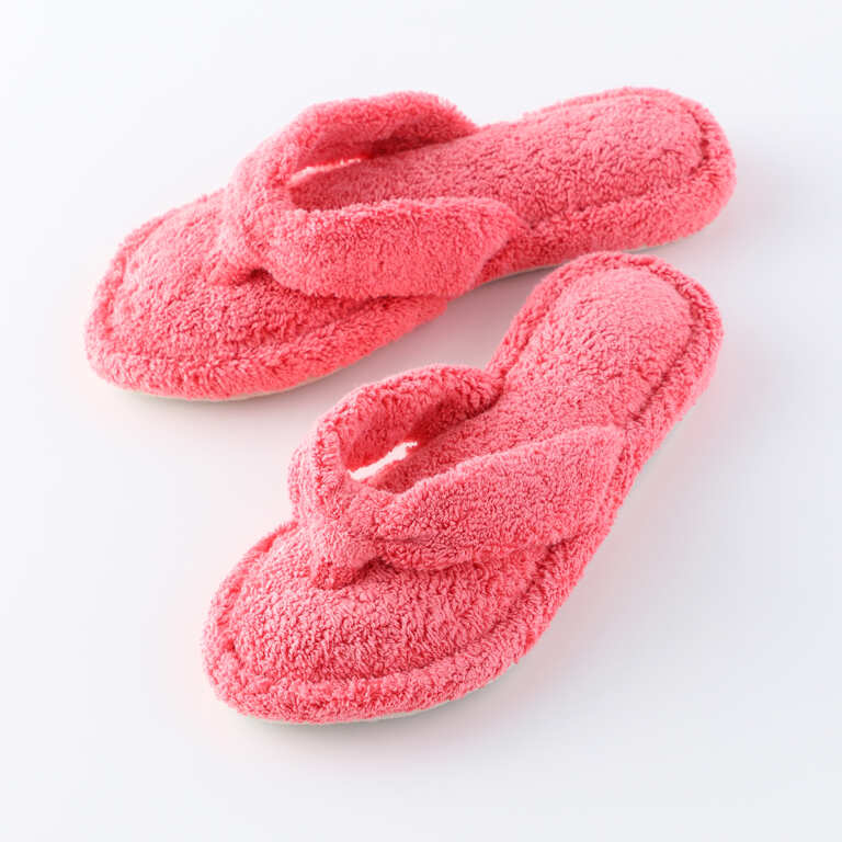 夏は”タオルサンダルスリッパ”で快適に。2024春夏の新色リリース | ニュース ×スポーツ『MELOS』