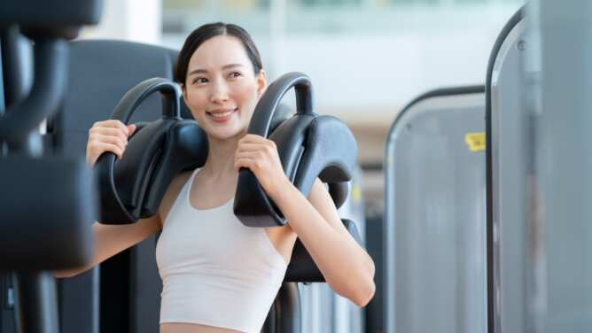 ジムに1ヶ月通うと女性はどこまで変わる？トレーナーにリアルな現実を聞いた | トレーニング ×スポーツ『MELOS』